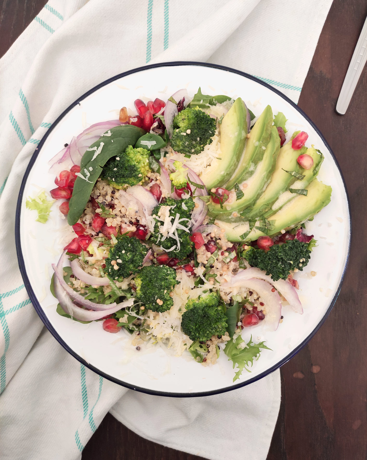 Ensalada de quinoa y brócoli - Recetas fáciles
